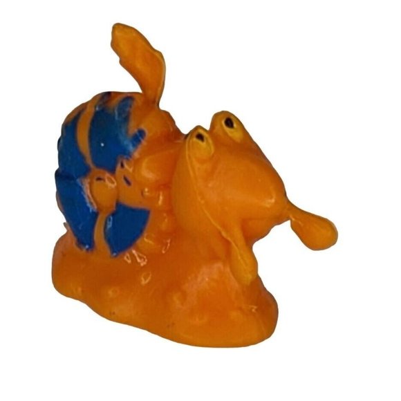 RL | Toys | Pokemon 200s Mini Vinyl Rl Gumball Miniature Size Magcargo ...